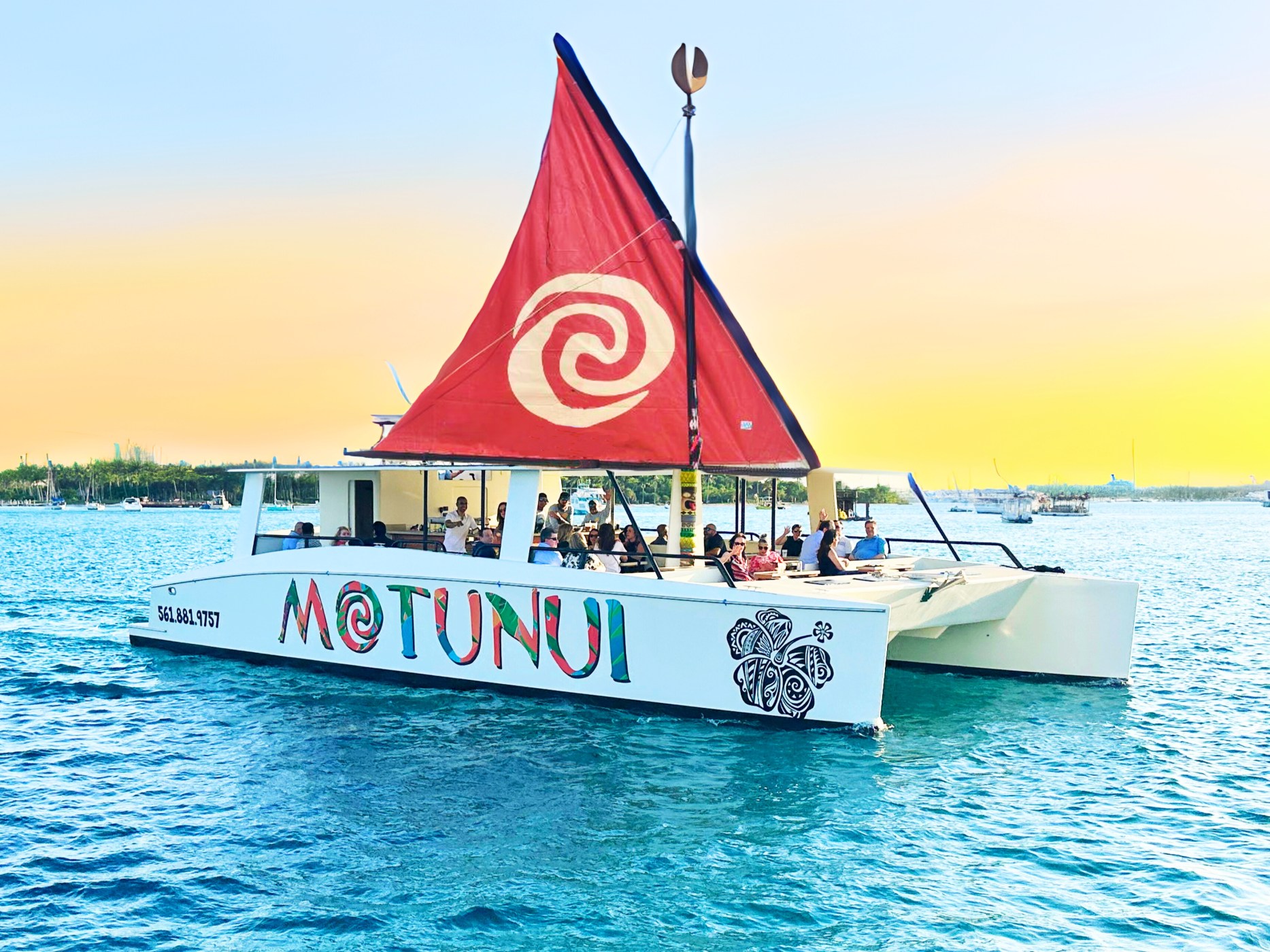 Motunui Sunset Sail | Visit Palm Beach